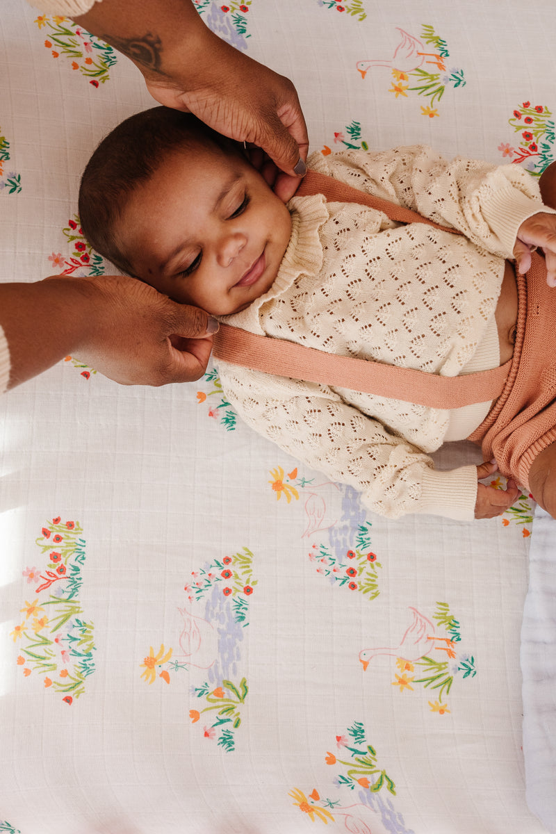 Garden Goose Crib Sheet – Clementine Kids